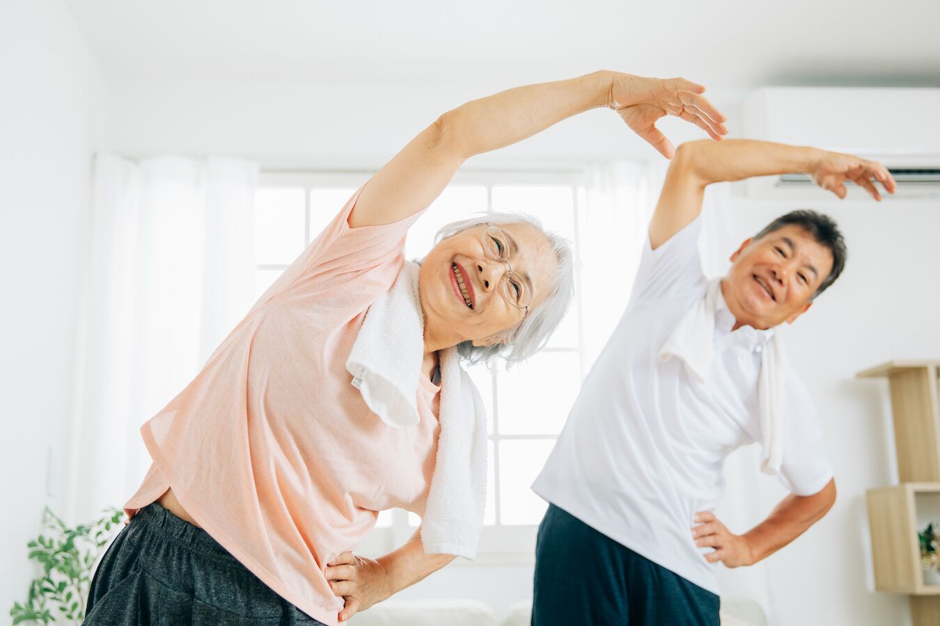 15 Minute Workout for Seniors - Courtyard Gardens Senior Living